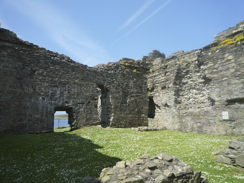 Castle Sween: still watching for the sails – The Hazel Tree