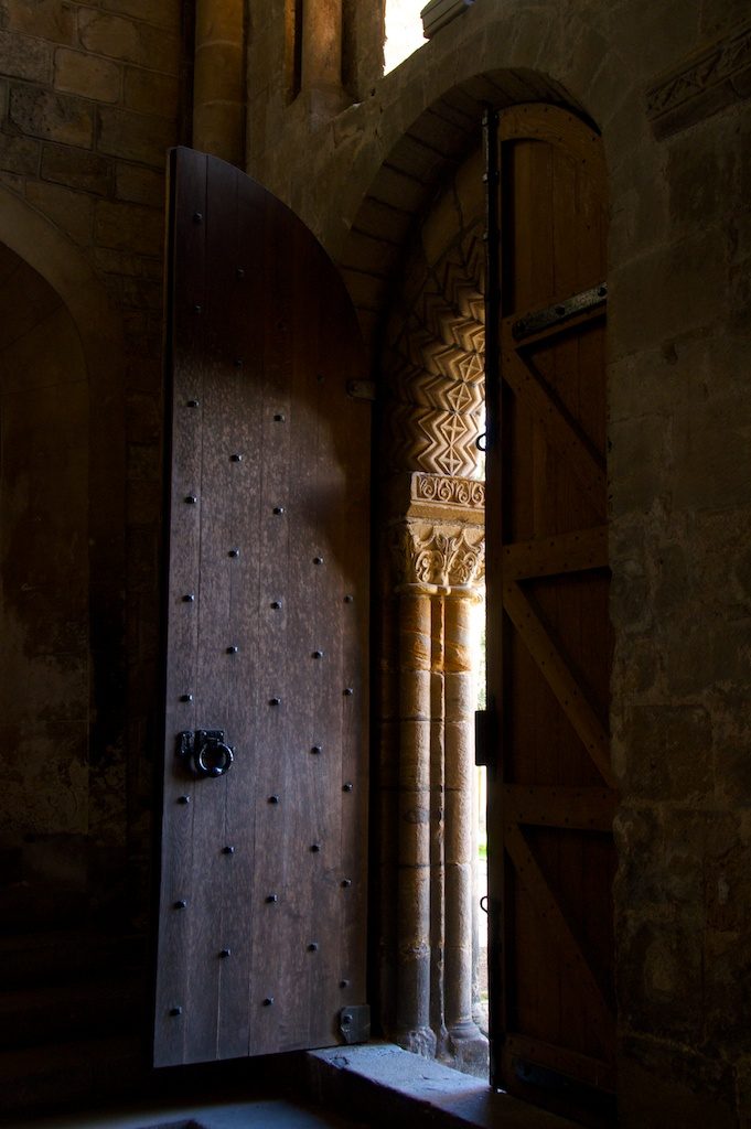 Dunfermline Abbey (part 1): echoes of majesty – The Hazel Tree