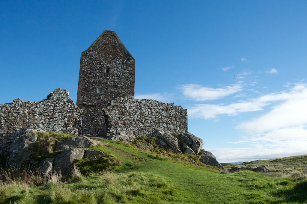 Smailholm Tower – The Hazel Tree