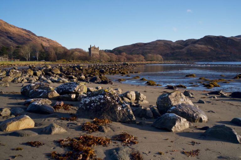 Lochbuie Stone Circle and Moy Castle, Isle of Mull – The Hazel Tree